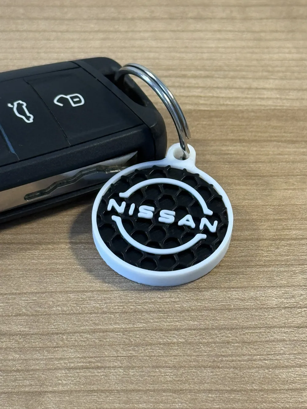 Nissan Round Car Keychain - Free 3D Print Model - MakerWorld