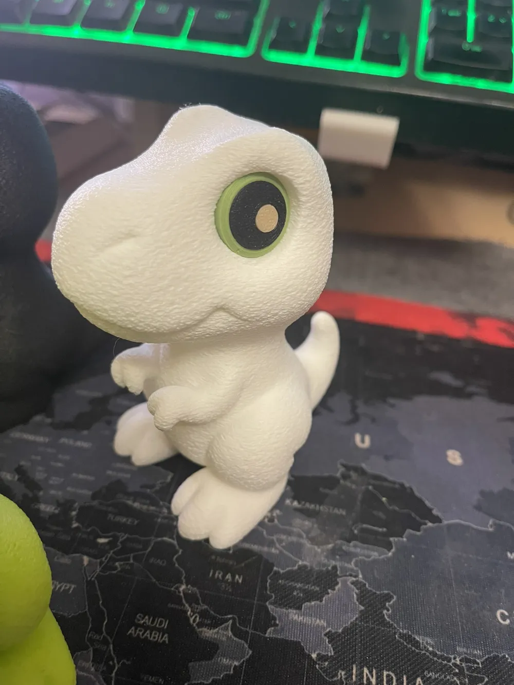 可爱的霸王龙 ROBBIE – (无AMS, 卡通) - 免费 3D 打印模型 - MakerWorld