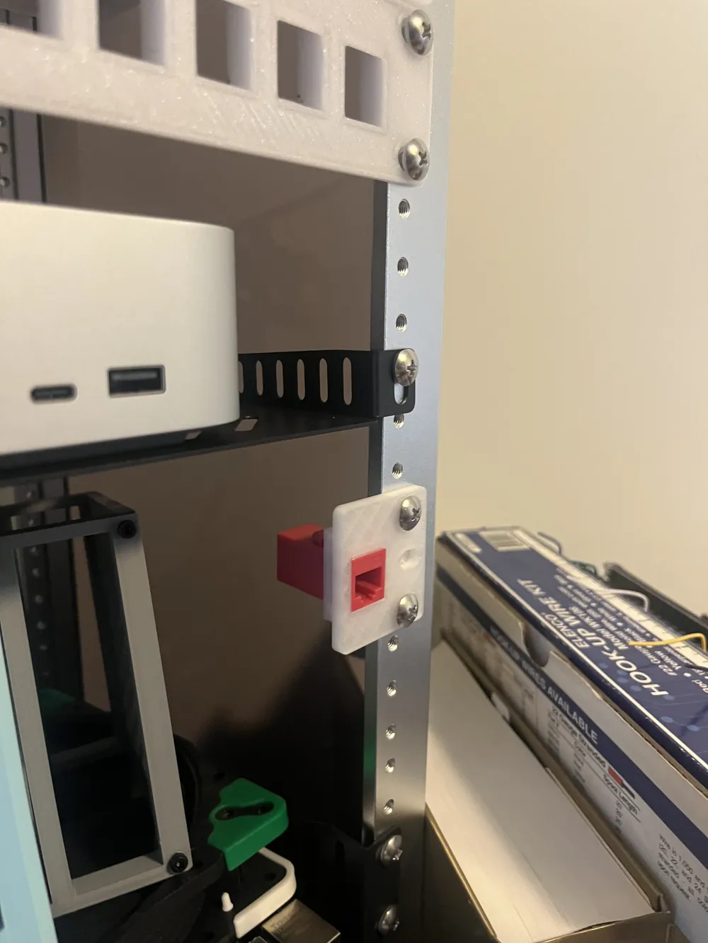 Keystone Patch Panel Single - Free 3D Print Model - MakerWorld