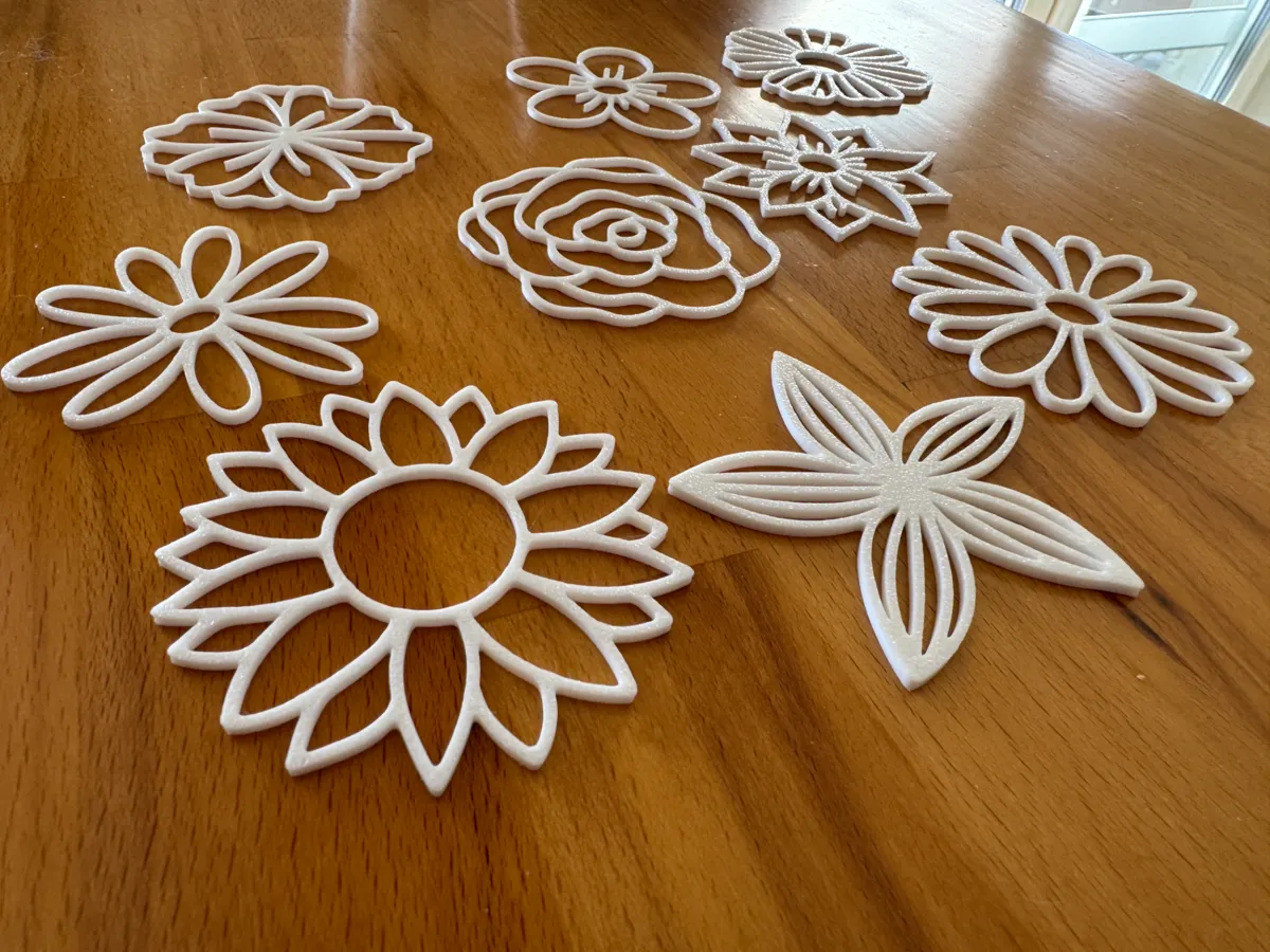 Decorative flowers by Miko MakerWorld: Download Free 3D Models