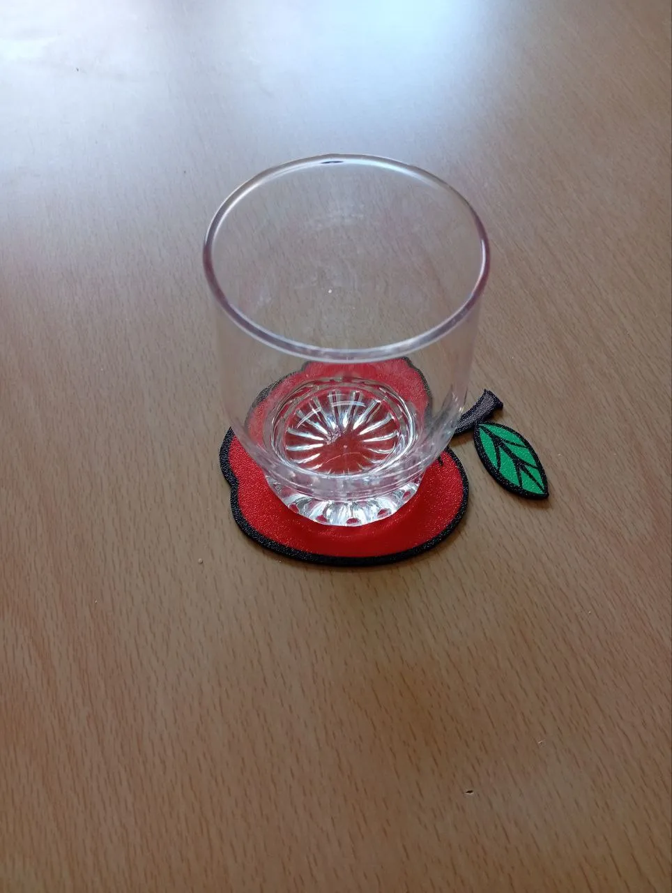 Apple Coaster - Free 3D Print Model - MakerWorld