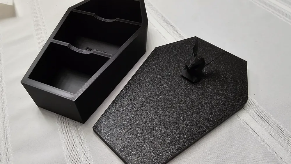 Coffin with Bat Jewelry Box by Bill_Exact3D Design - MakerWorld