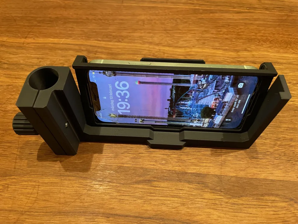 iPhone holder- for instruction videos-iPhone 12-16 - Free 3D Print ...