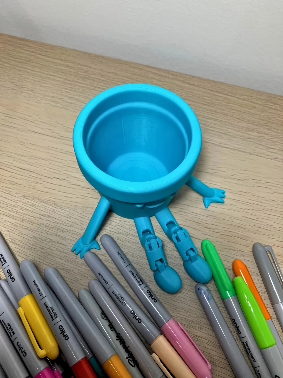 Desktop Buddy Pen Holder - Free 3D Print Model - MakerWorld