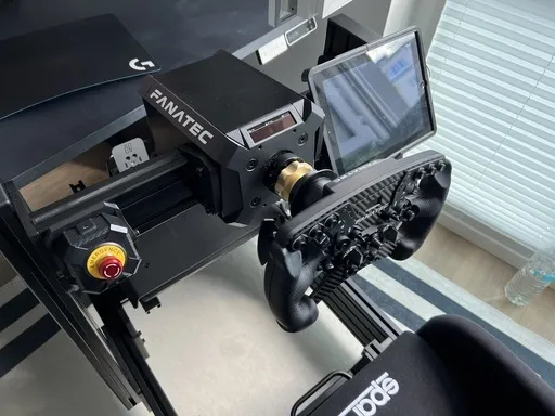 iPad 2 sim racing rig case mount for 8040 profiles by hgross MakerWorld ...