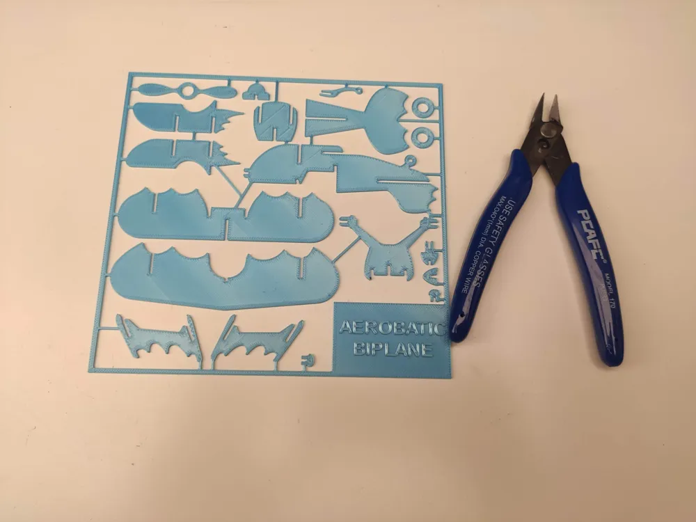 Aerobatic Biplane - Kit card by Sevro - MakerWorld