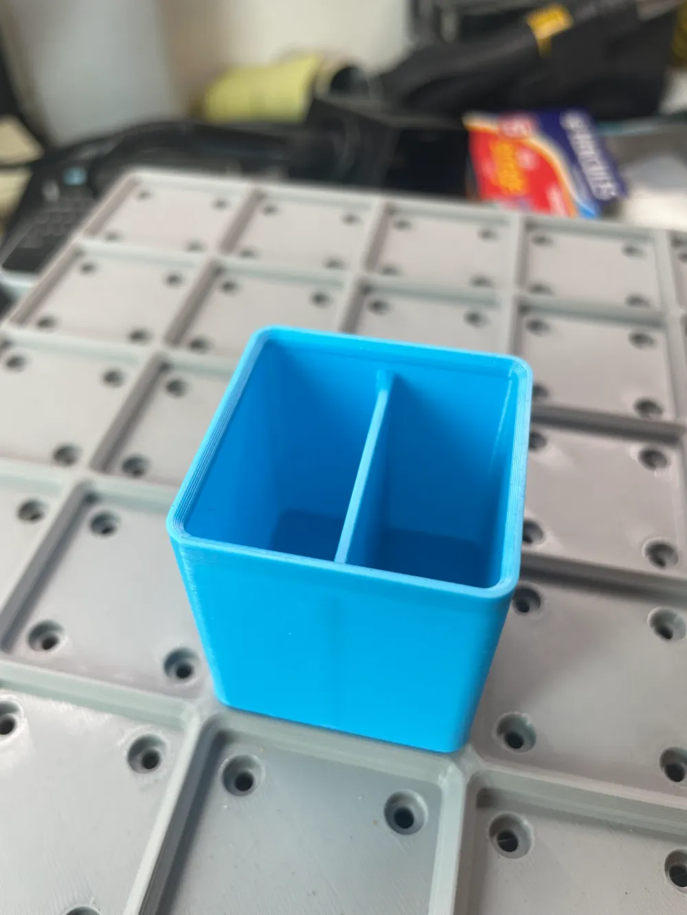 Gridfinity Basic Bin - 2 sections by c4444 - MakerWorld