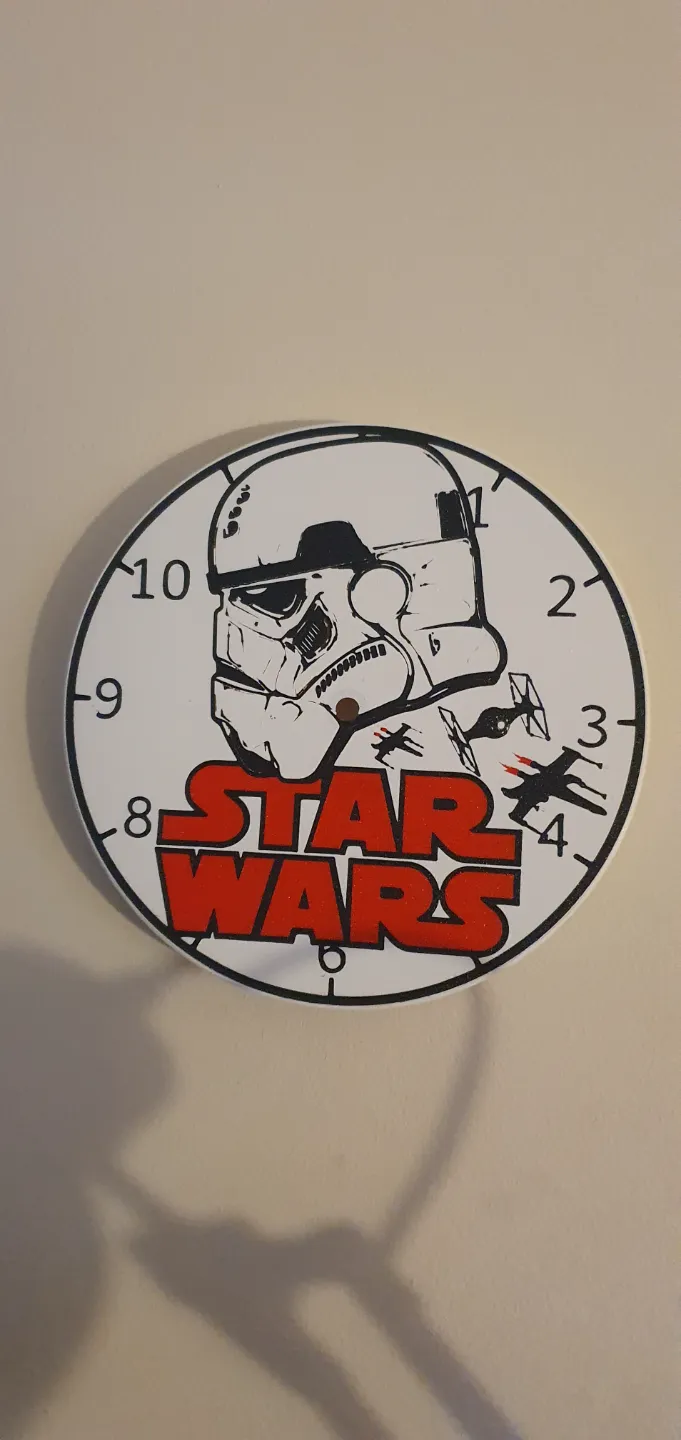 Star wars clock by Nelly16 - MakerWorld