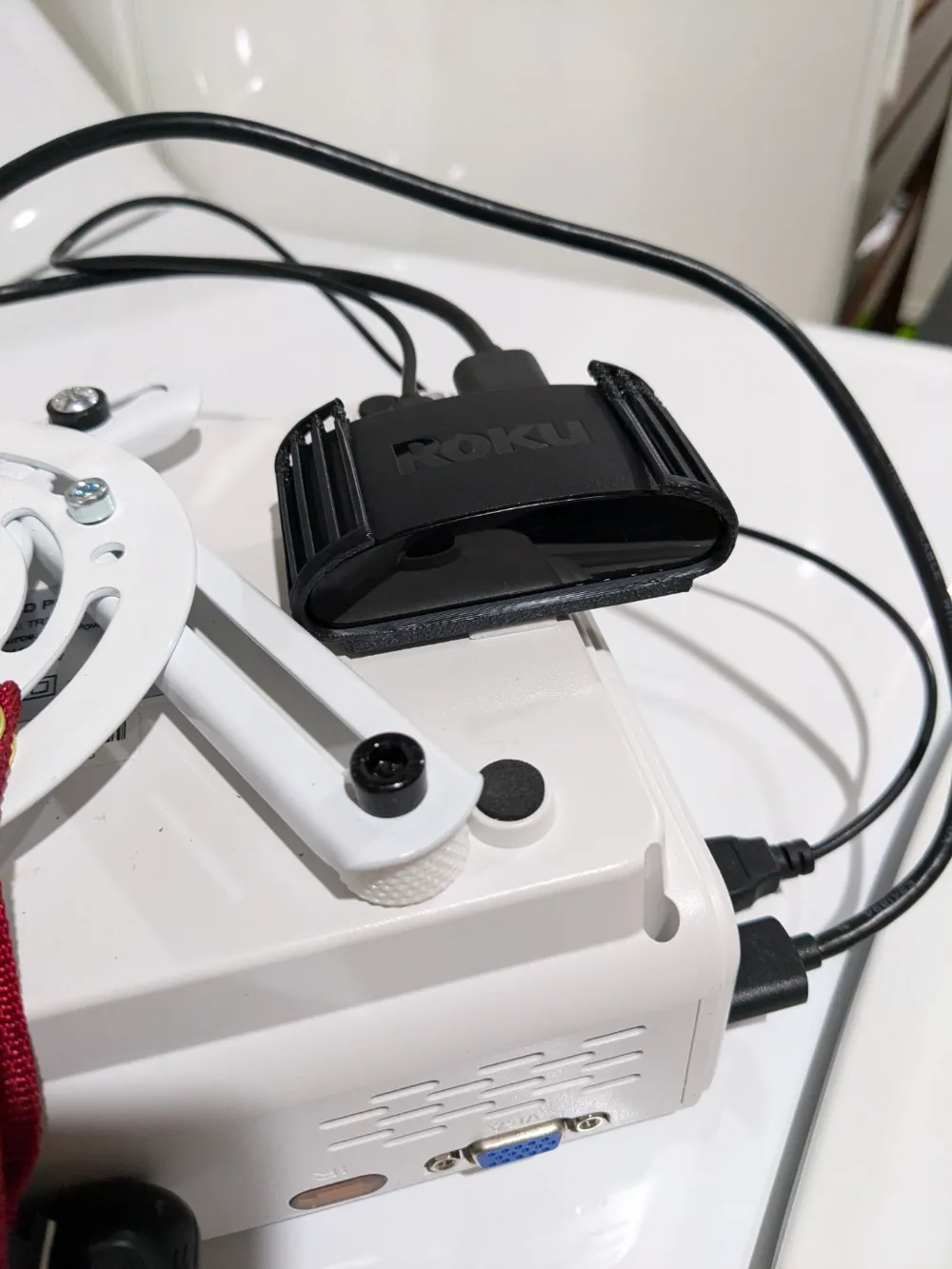 Roku Express Mount for more airflow by HumerousTwist MakerWorld ...