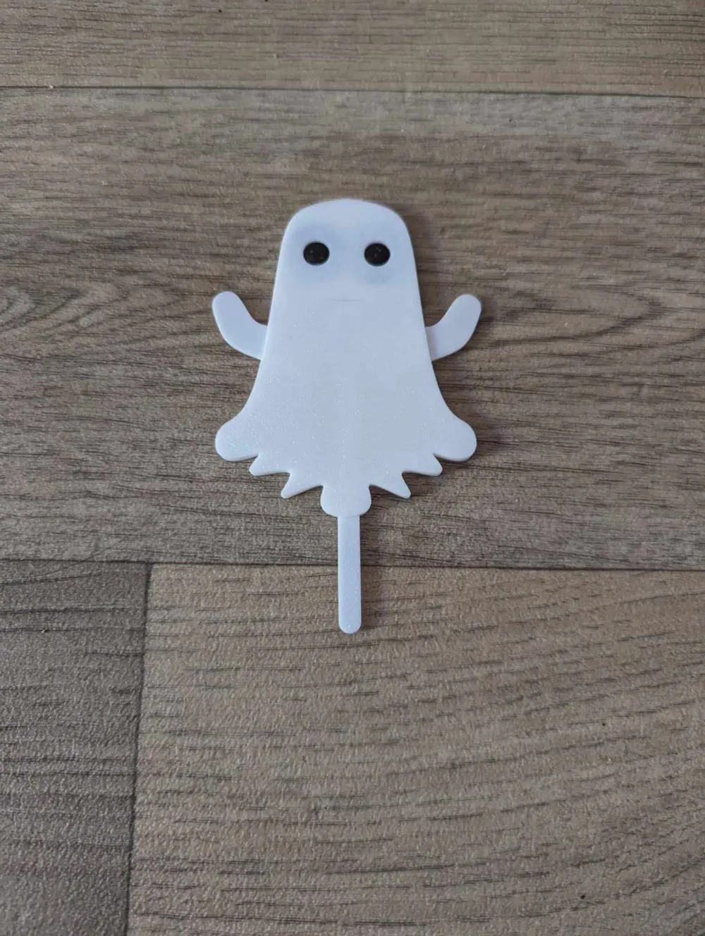 Waving ghost toy by CJ Phoenix - MakerWorld