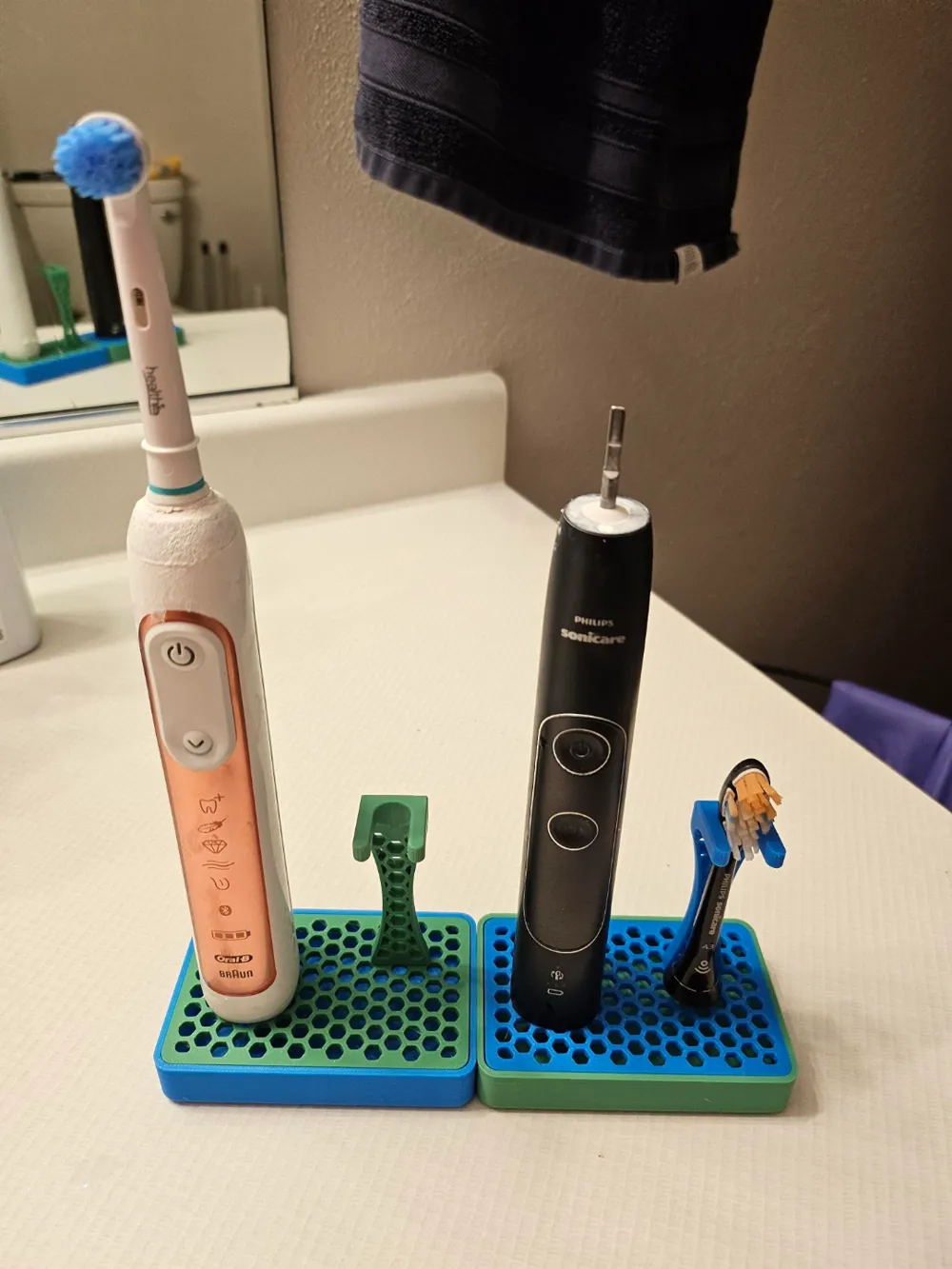 Electric toothbrush stands by Mat3D - MakerWorld