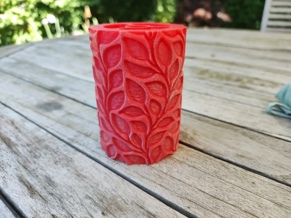 Whispering Leaves Texture Roller by TheBreadman MakerWorld: Download Free 3D Models