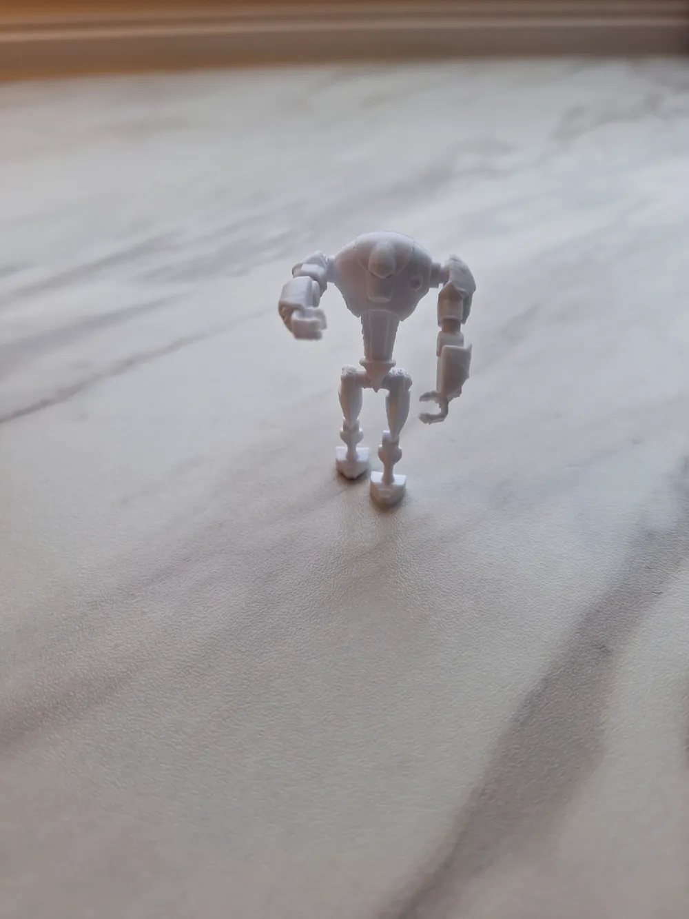 Star Wars B2 Super Battle Droid Brick Remixed by 3DMN - MakerWorld