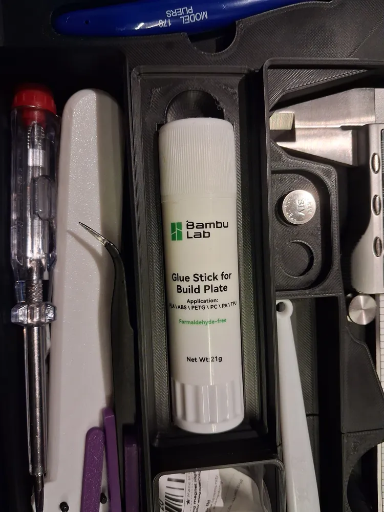 Gridfinity 1x3 bambu lab glue stick - Free 3D Print Model - MakerWorld