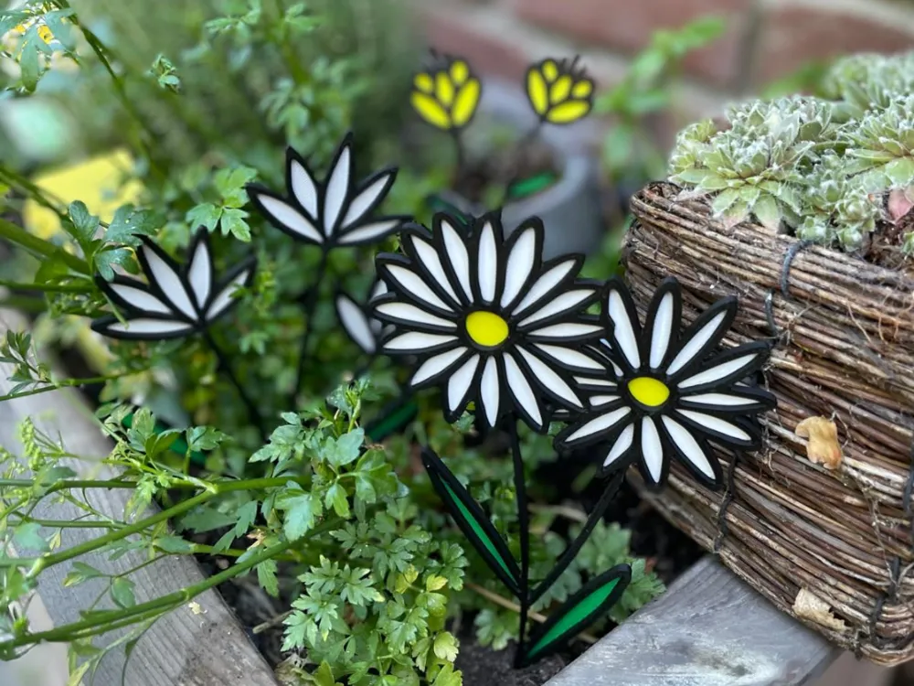 Decorative Flowers Set - Free 3D Print Model - MakerWorld