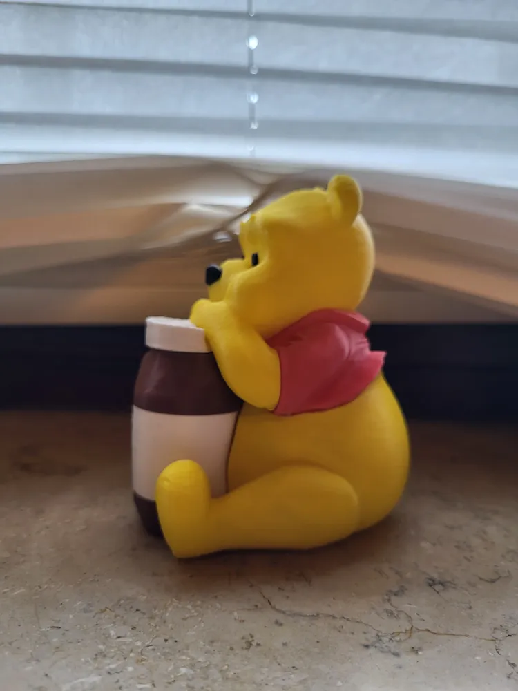 Winnie the Pooh eating nutella / sweets Multipart - Free 3D Print Model ...