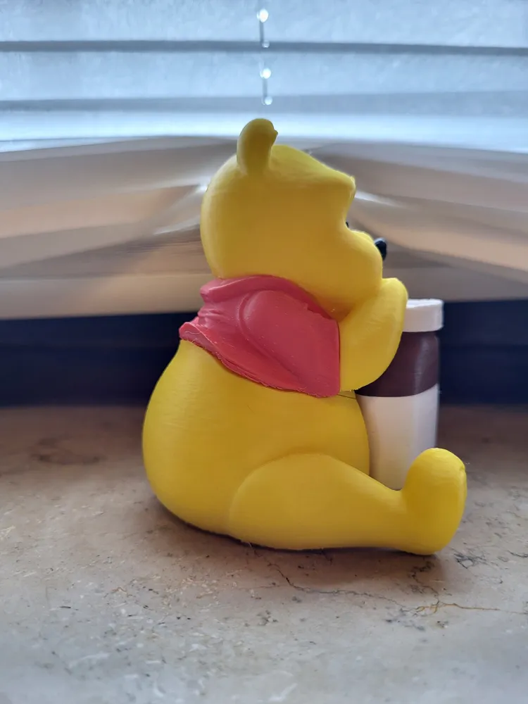 Winnie the Pooh eating nutella / sweets Multipart - Free 3D Print Model ...