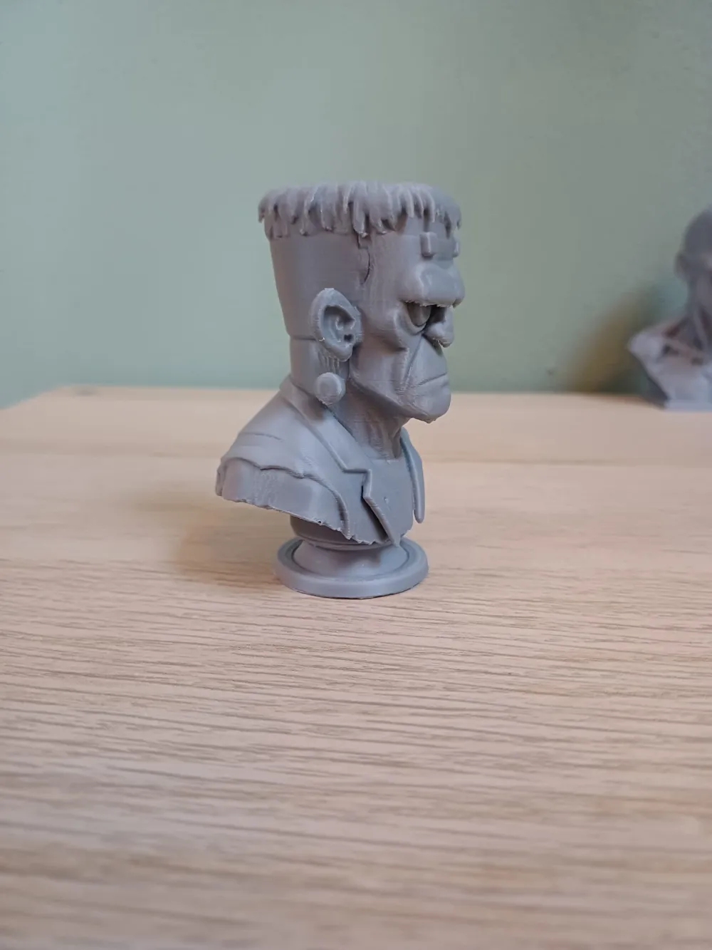 Grumpy Frank – The Most Unimpressed Monster Bust by 3DGEPRINTNL ...