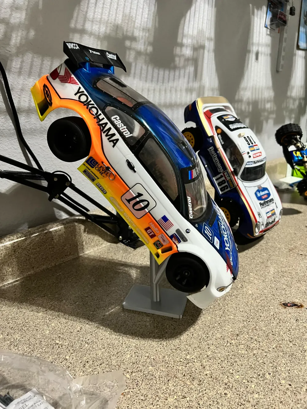 RC display stand by Defnot Designs MakerWorld: Download Free 3D Models