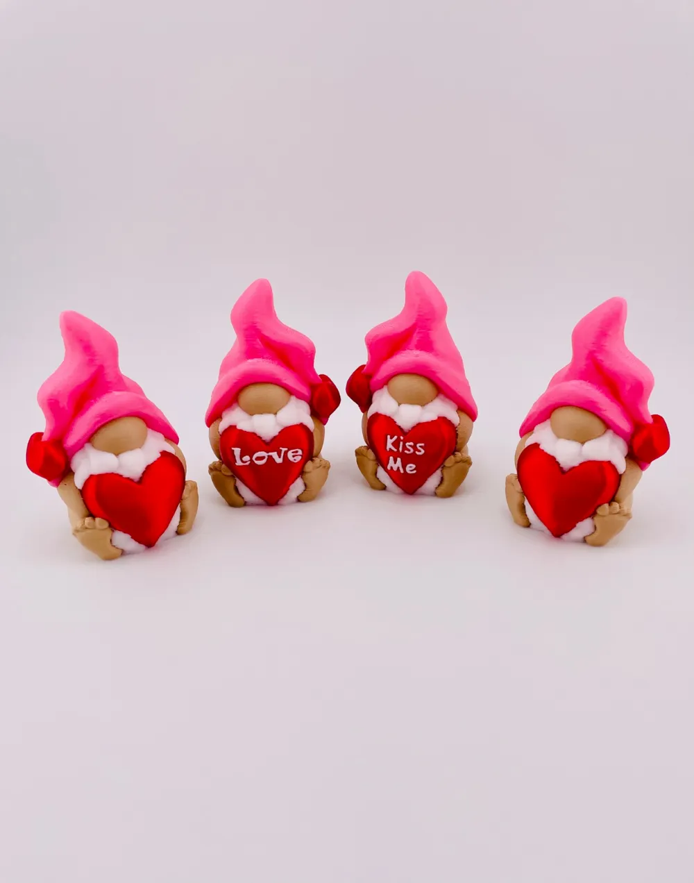 Cheeky Heart Gnome by FunFam3DMakerWorld: Download Free 3D Models