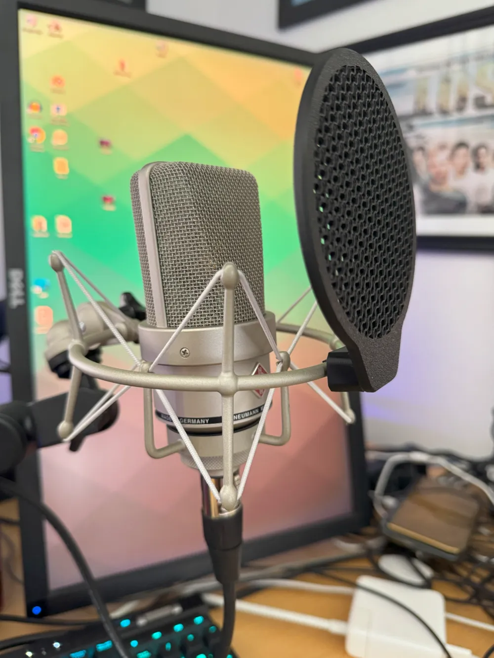 Neumann TLM 103 Clip-On Pop Filter Remixed by Lavalamp Creative ...