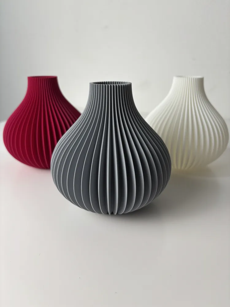 The Venere Vase - A Botany Chic Creation - Decor by BotanyChic ...