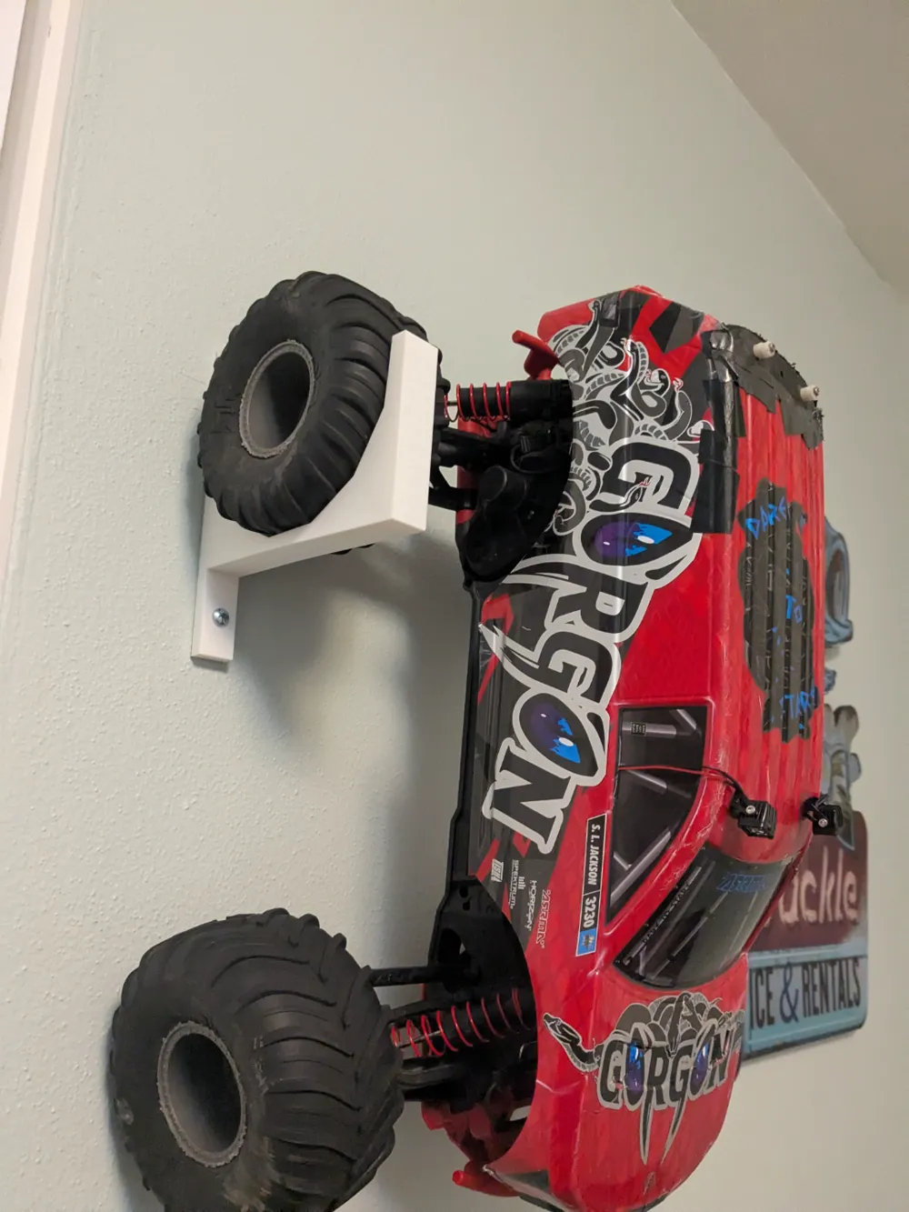 arrma gorgon rc wall mount by Ham_Radio_Geek_5 - MakerWorld