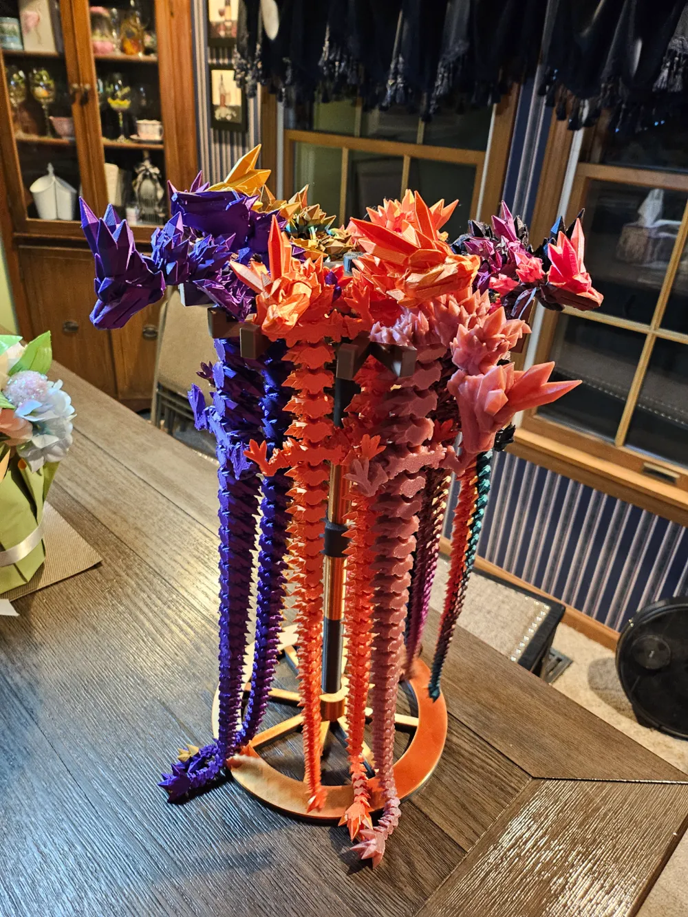 Large Crystal Dragon Display Stand by Jeff Smith - MakerWorld