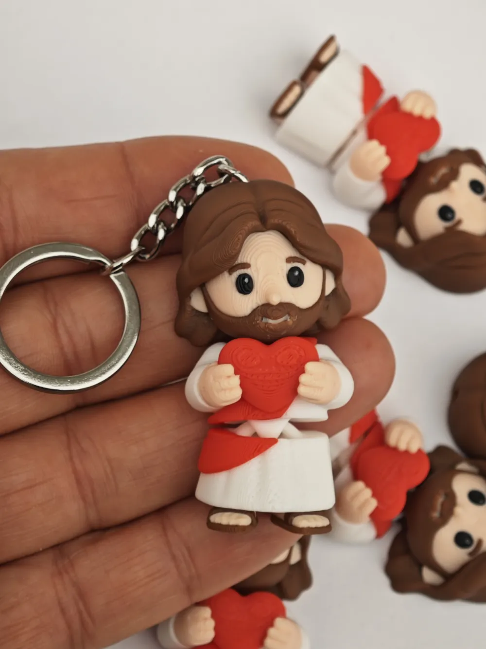 Jesus with Heart – Mini Flexi Articulated Figure - Free 3D Print Model ...