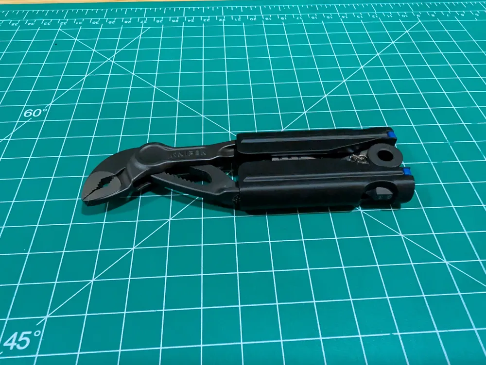 Knic-Knax Knipex Sheath Remixed by ceo51378 MakerWorld: Download Free ...