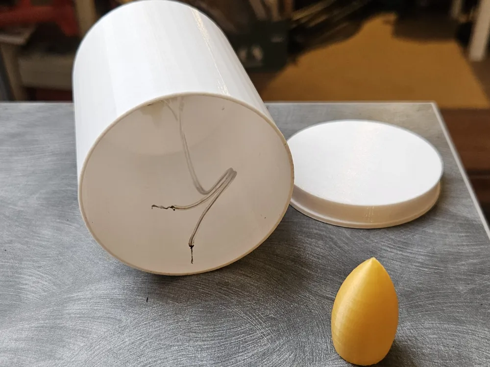 LED candle by tomzi - MakerWorld