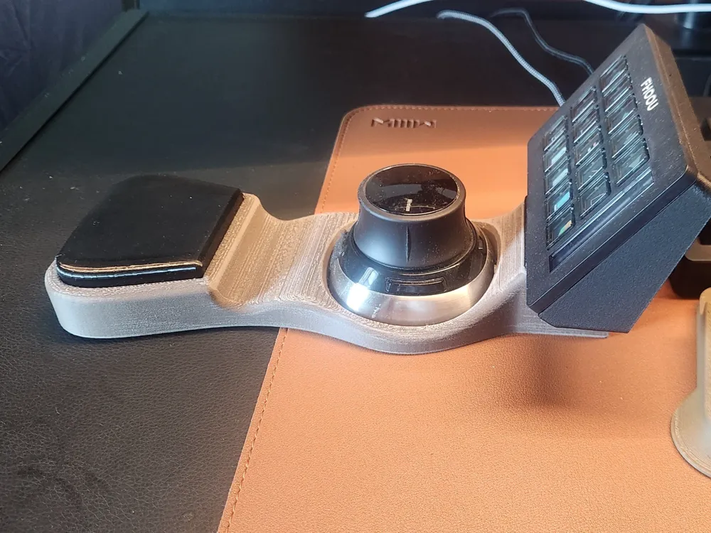 3D Modeling Space Mouse + Stream Deck by GauravMM MakerWorld: Download ...