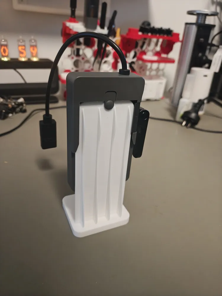 Bambu Labs Cutting Module Tool Holder - Free 3D Print Model - MakerWorld