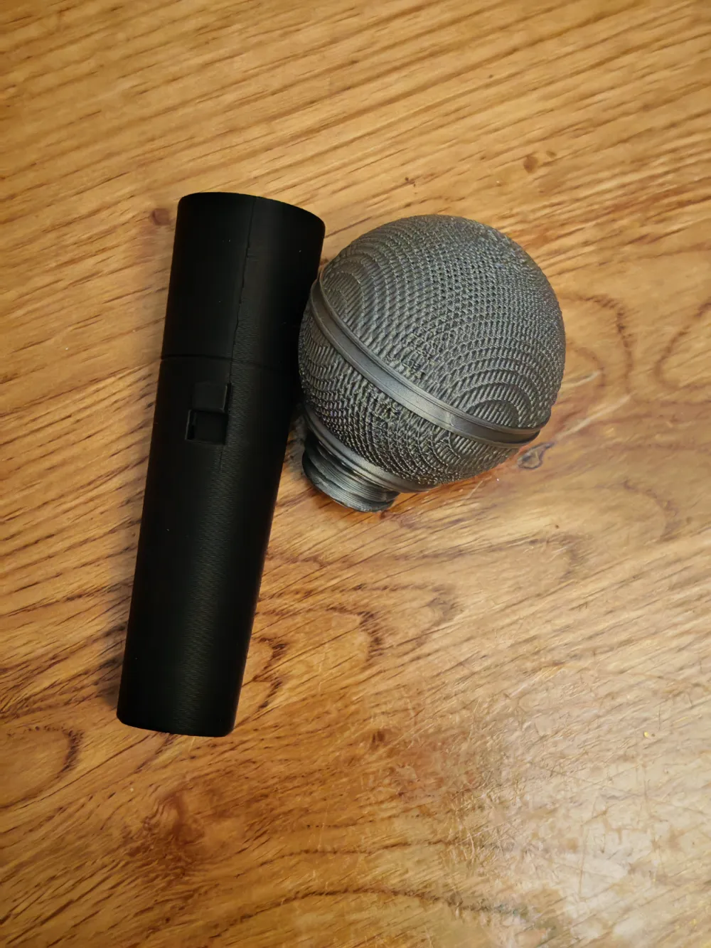 Toy Microphone -2 part easy print -realistic mesh - Free 3D Print Model ...