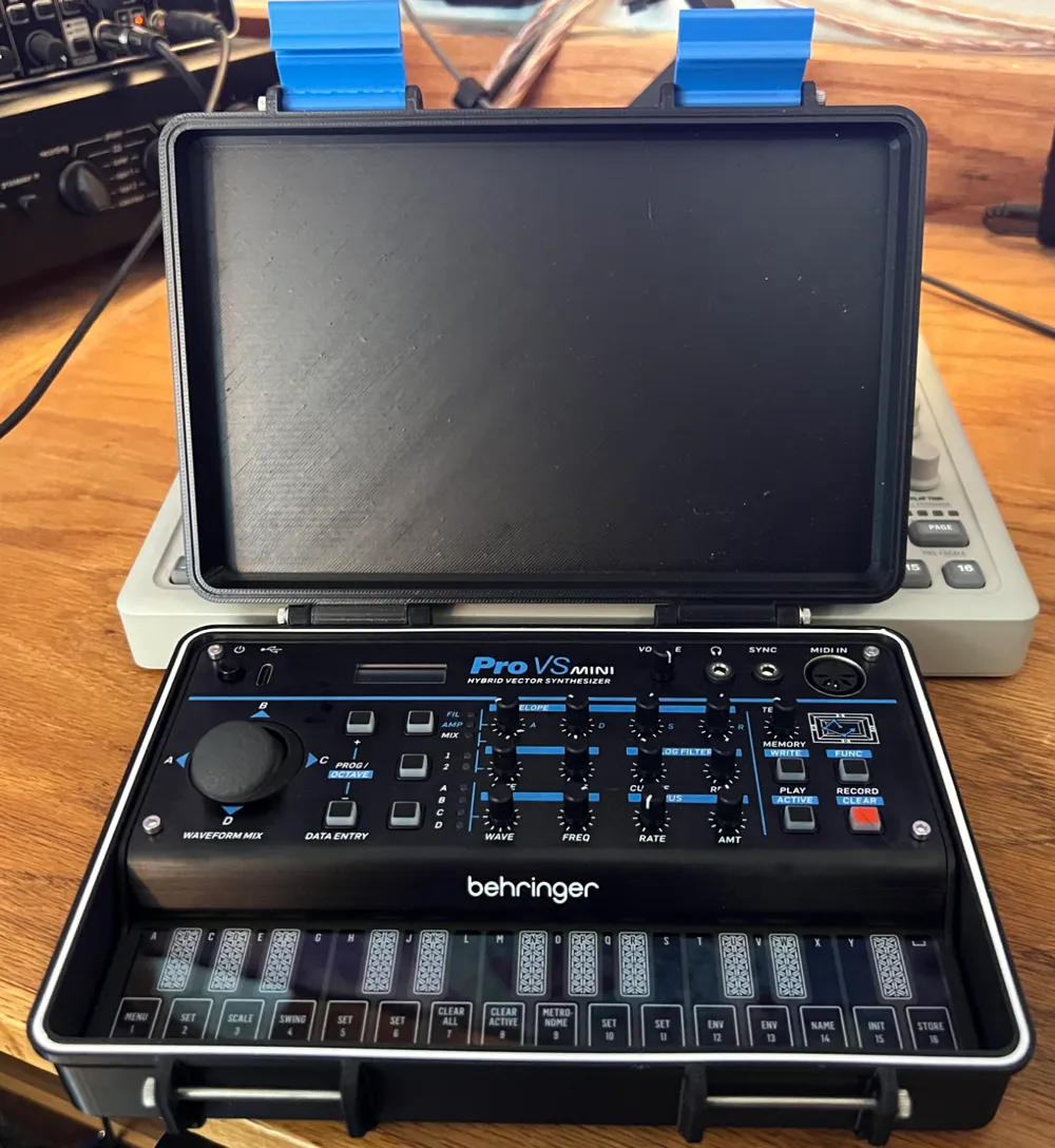 Behringer Pro VS Mini Synthesizer Case Remixed by krish - MakerWorld
