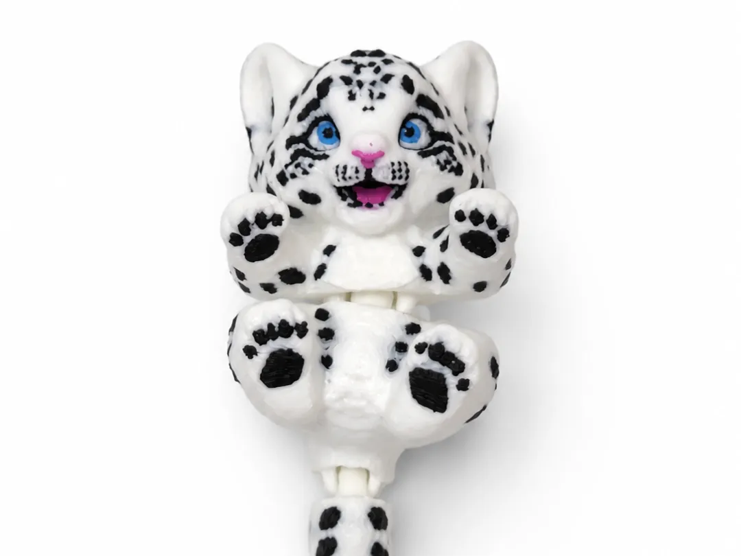 Baby snow leopard flexi - Free 3D Print Model - MakerWorld