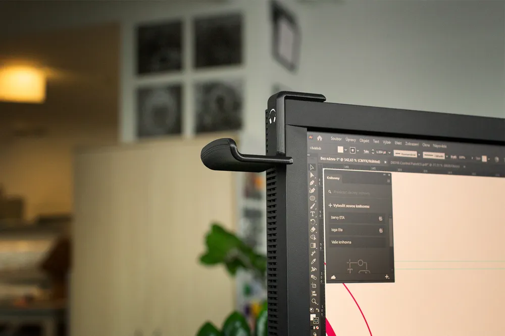 Sleek Monitor Hook for LCD monitor - Free 3D Print Model - MakerWorld