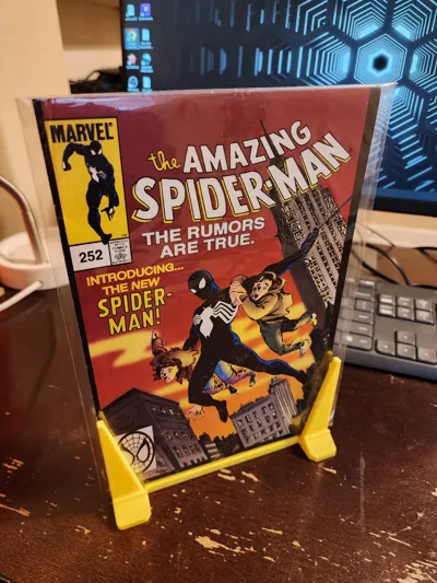 Comic Book Stand Plate - Nerd City Comics by gregory.donnell74 - MakerWorld