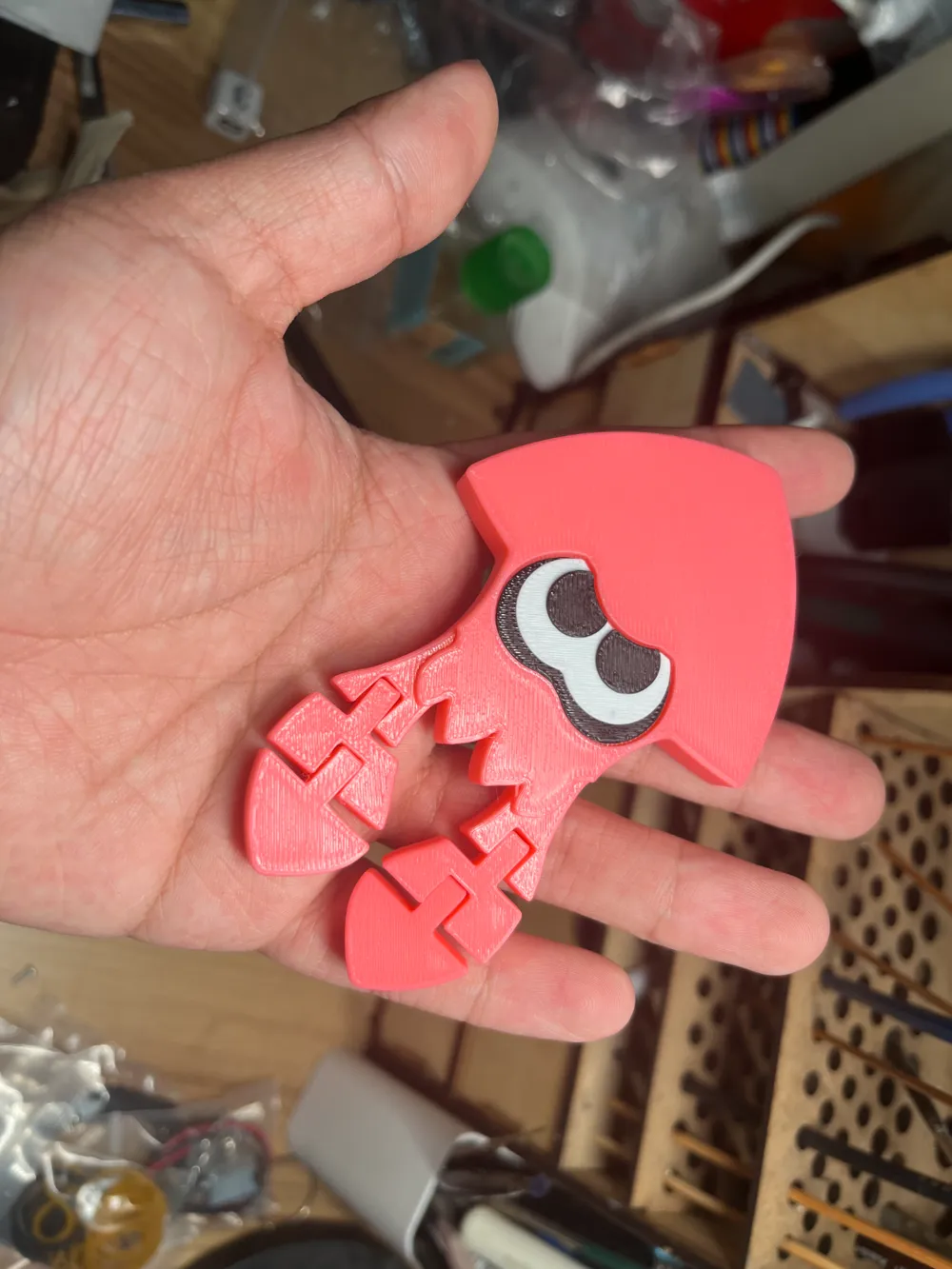 Splatoon Magnetic Articulated Refrigerator Magnet, Sticky Squid by ...