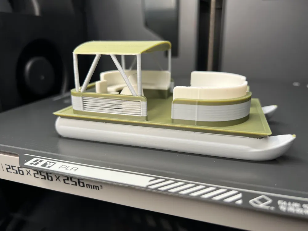 Pontoon Boat 4 colors - Free 3D Print Model - MakerWorld