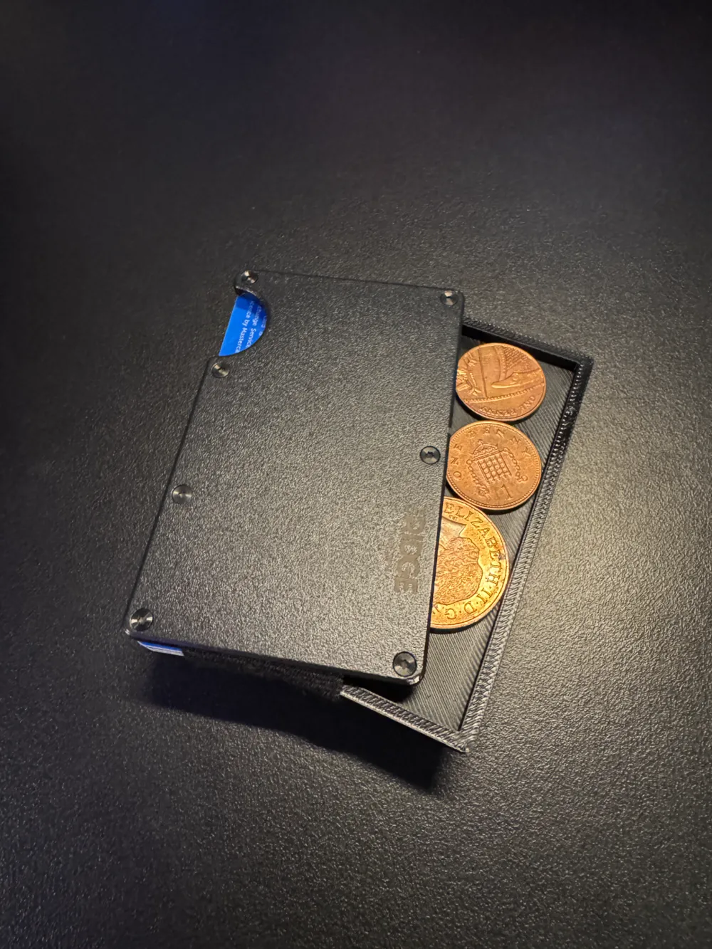 ridge wallet coin tray - Free 3D Print Model - MakerWorld