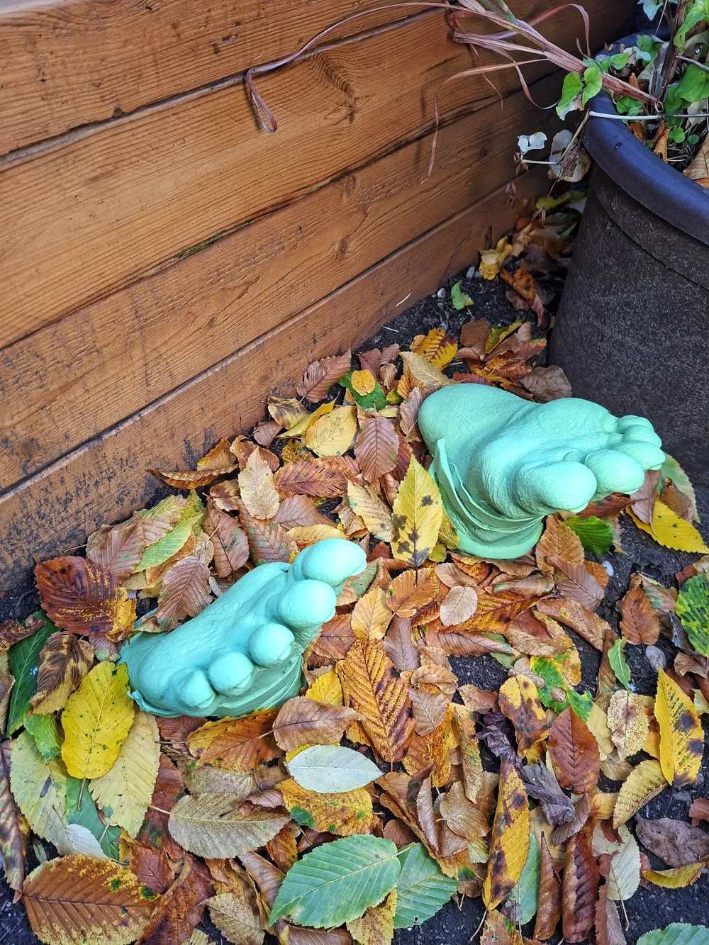 Halloween Zombie feet by Kutnohormac MakerWorld: Download Free 3D Models