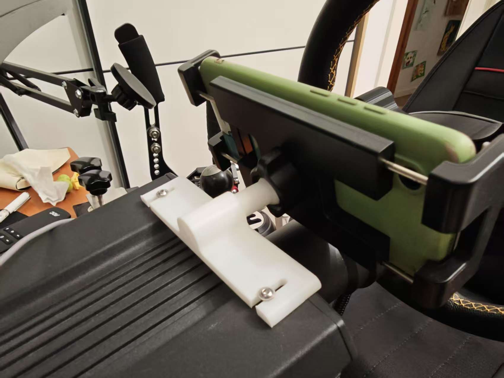 MOZA Base Phone Holder by QIIIU MakerWorld: Download Free 3D Models