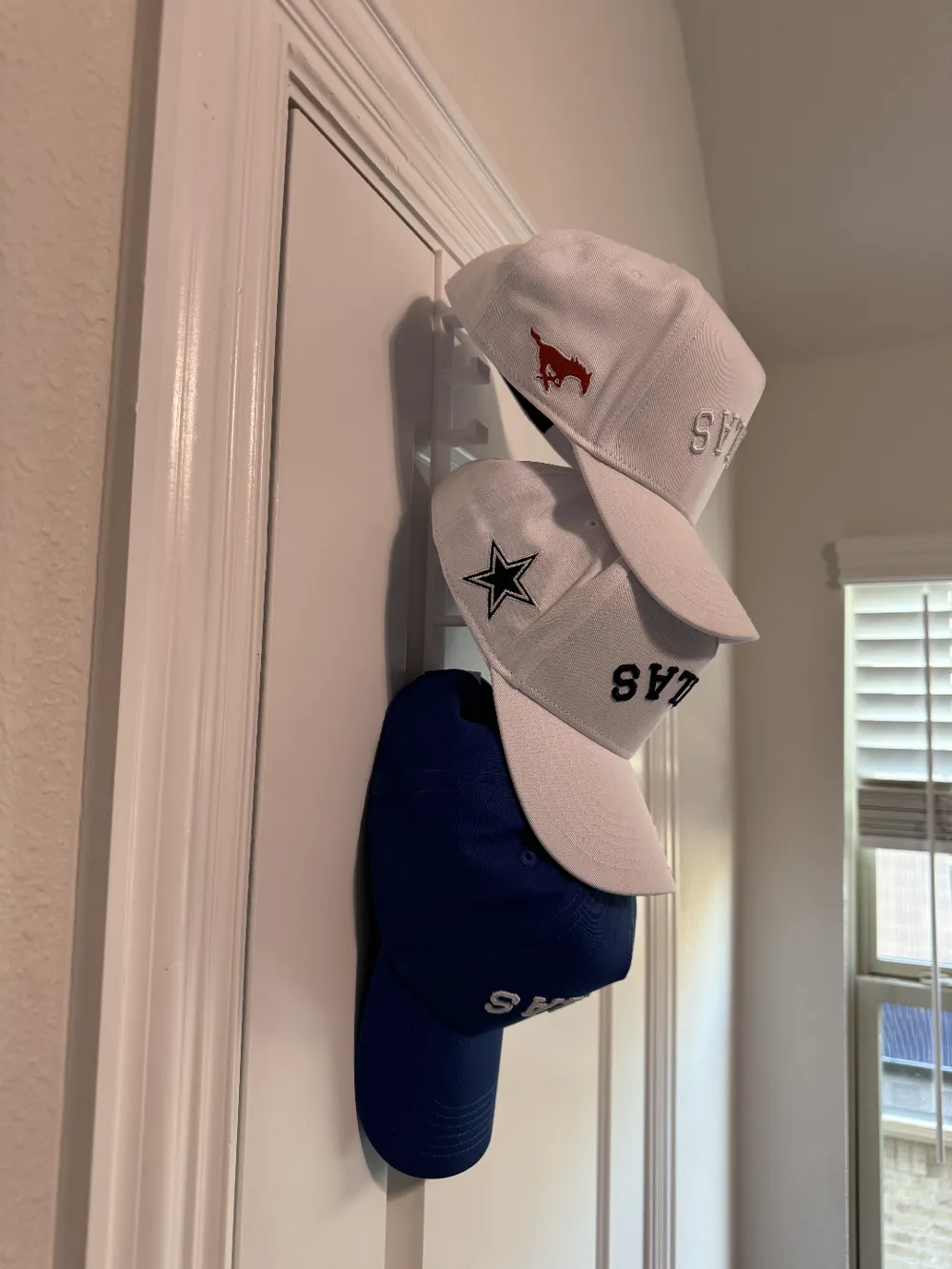 Hanging Door Hat Rack by msayani21 - MakerWorld