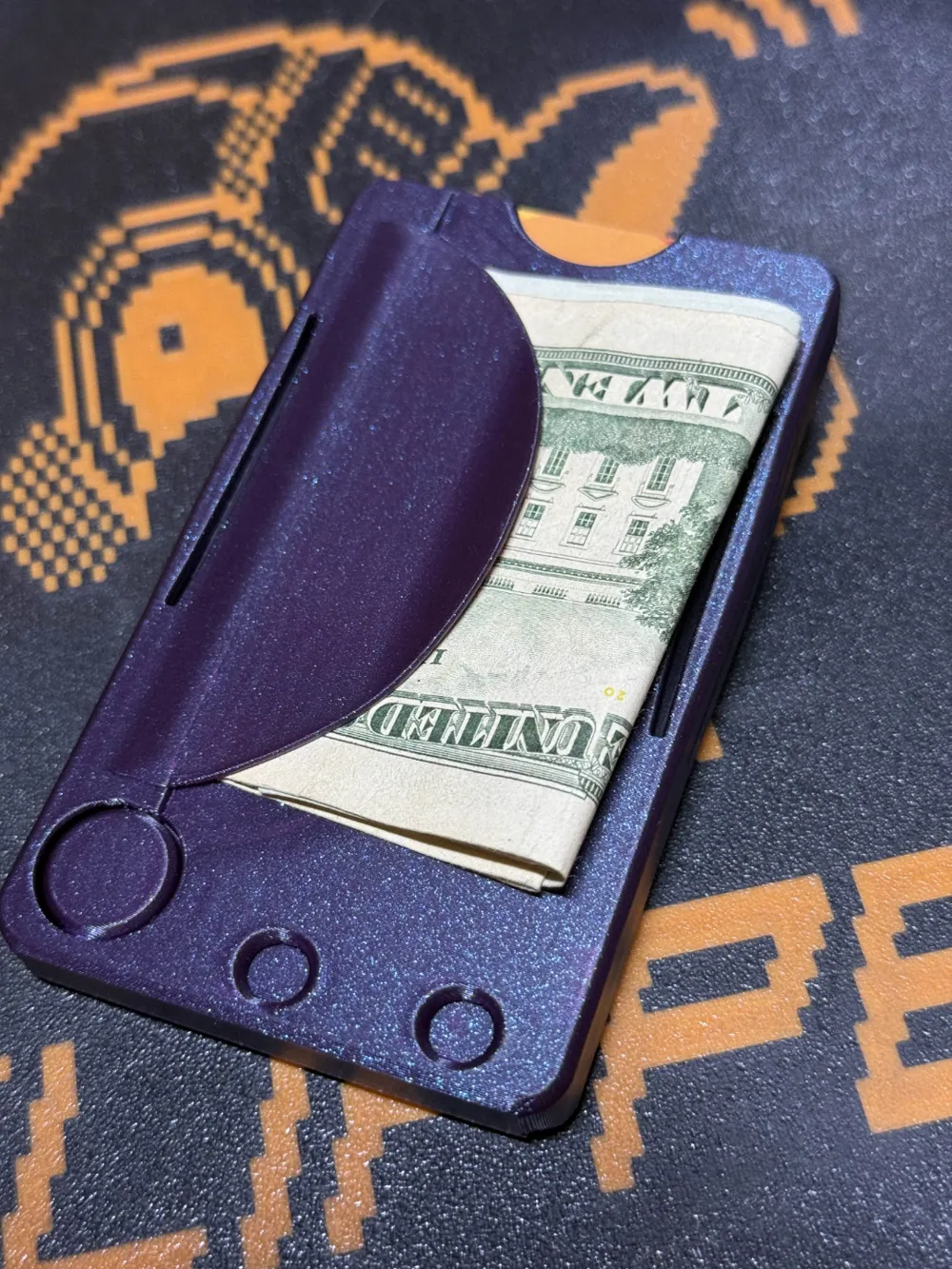 Cascade card wallet V2 Money Clip + Airtag mount Remixed by ZR_CrackiiN ...