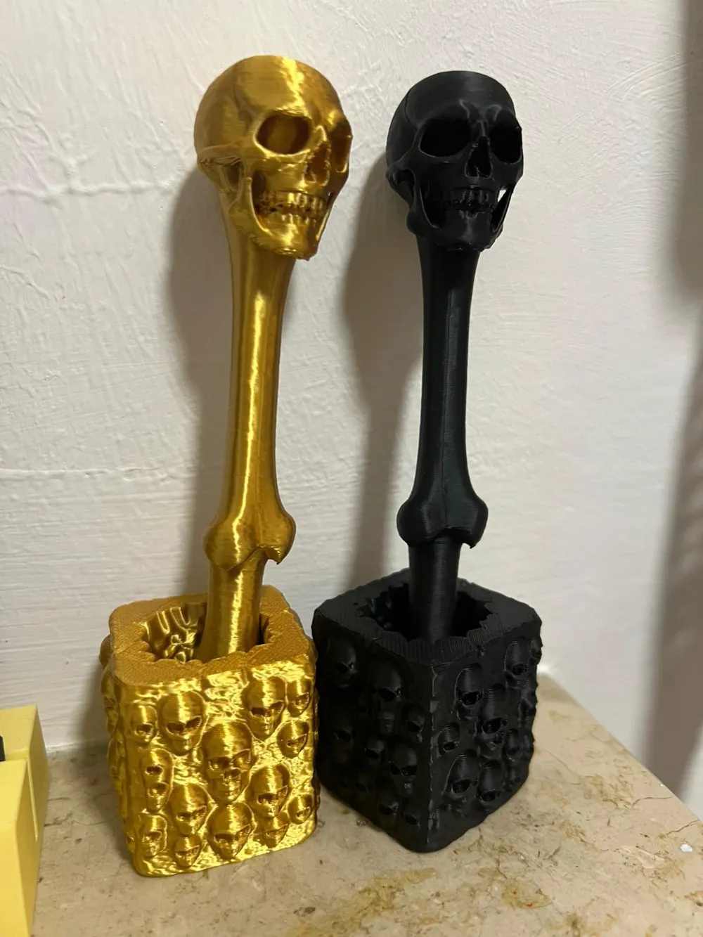 Skull Bone Pen – Penna a tema Halloween by Printasy MakerWorld ...