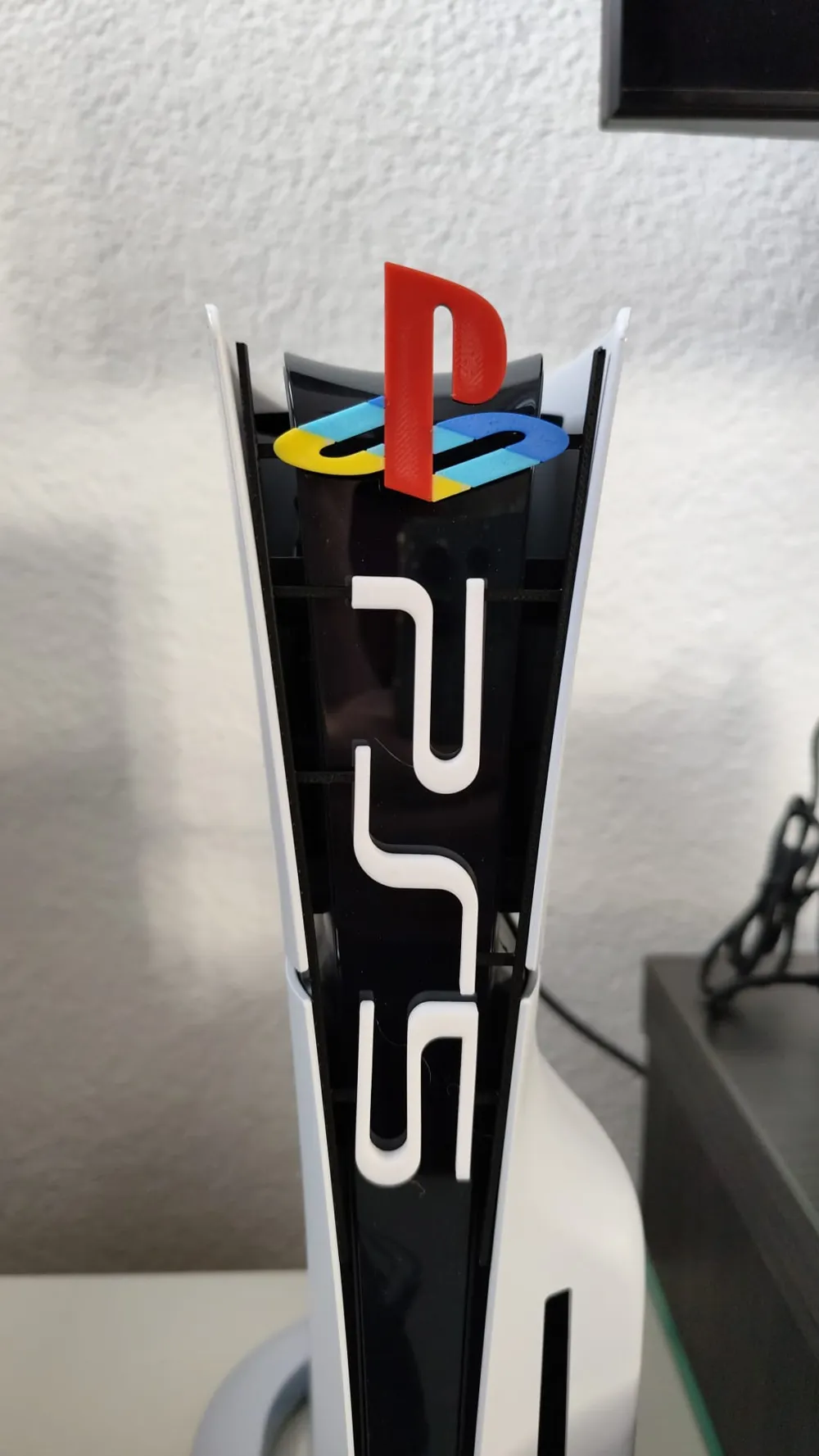 Cover for PS5 Slim - Free 3D Print Model - MakerWorld