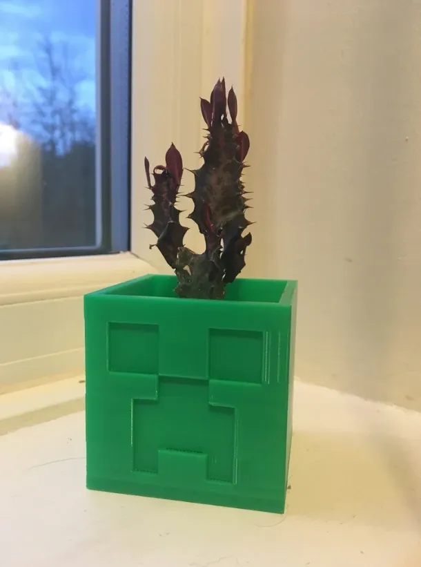Minecraft Creeper Planter / Pot by The Pc Professor - MakerWorld