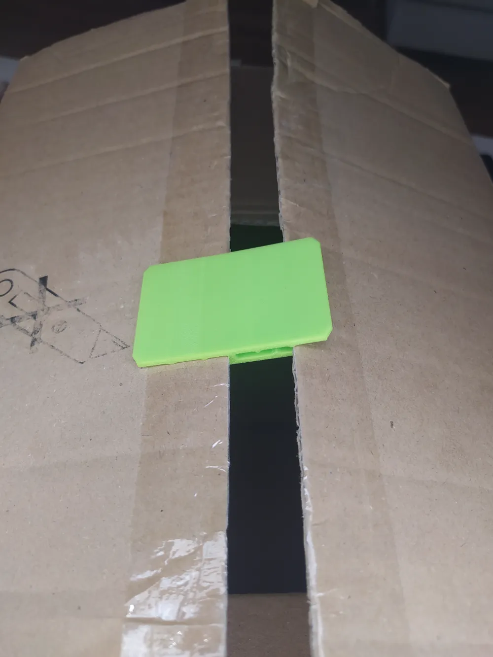 Cardboard Box Clip - Simple version by 3dagon - MakerWorld