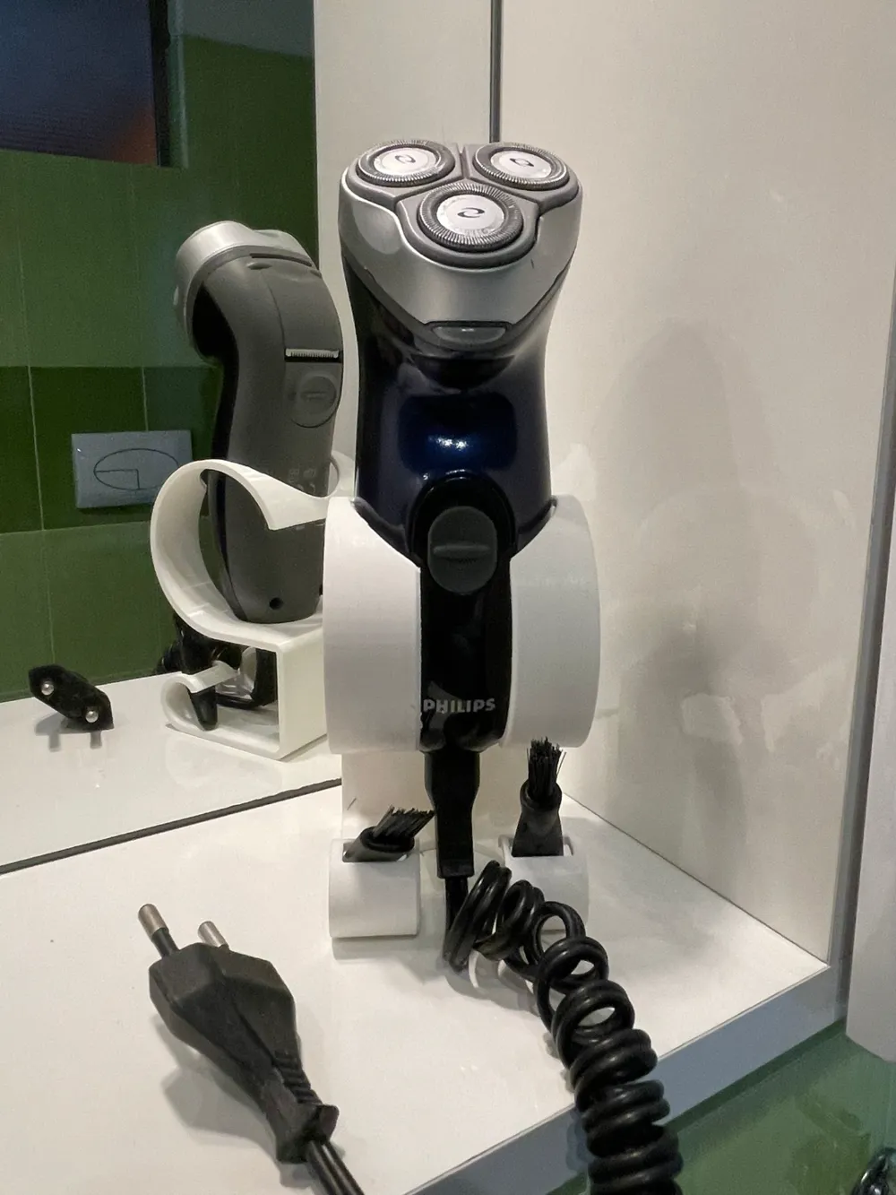 RAZOR HOLDER by BASLER 3D - MakerWorld